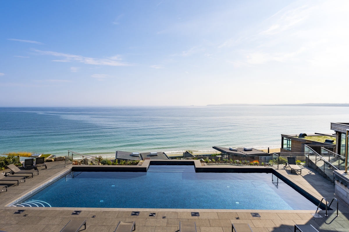 C Bay Spa | Things to do Cornwall | The Gannet, St Ives